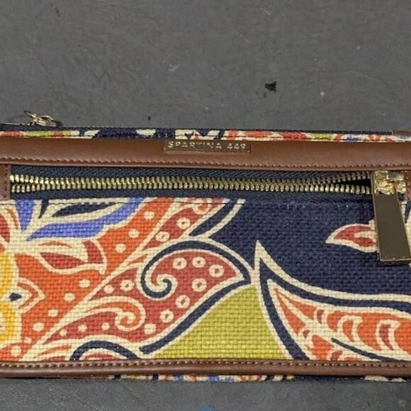 Spartina 449 | Bags | Spartina 449 Floral Pattern East West Wallet ...